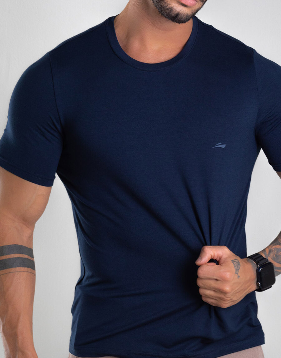 Camiseta Masculina Básica Com Elastano Respirável – Cor Azul Marinho ...
